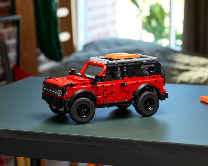 LEGO – Lego Technic: Ford Bronco | Goody