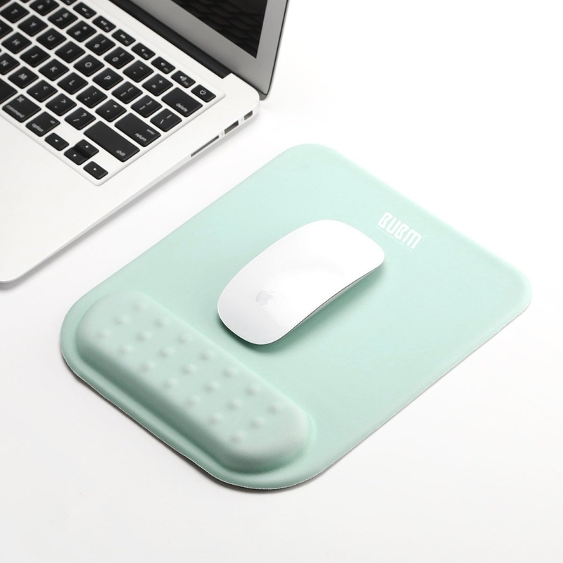 Multitasky – Cloud-Like Comfort Mouse Pad | Goody